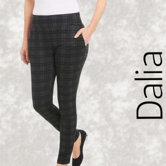 Dalia | Pants & Jumpsuits | Dalia Ladies Pullon Ponte Pant Midrise Black Plaid Nwt | Poshmark